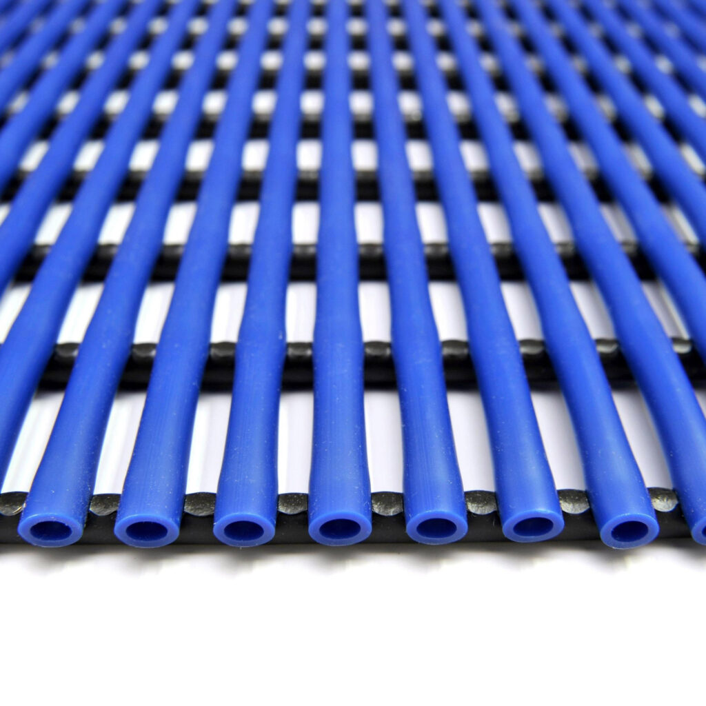 Tube Tread Matting Per Metre x 900 mm - BOS Cleaning Supplies
